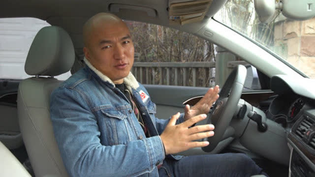 如何正确使用汽车灯光?大雾天要开双闪吗