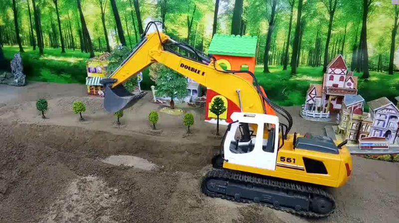 工程车玩具表演视频 挖掘机模拟施工现场