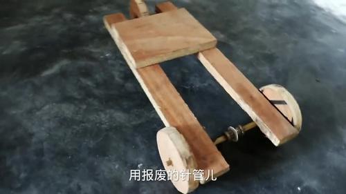 牛人用针管和高压锅做了一台蒸汽三轮车,运转的那一刻震撼到我了