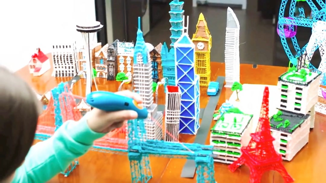 最神奇的3D打印笔,想要什么玩具自己画,从此就不用花钱买玩具了
