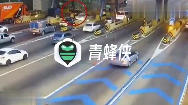 男子被卖缅甸途中跳车报警:常遭电击殴打