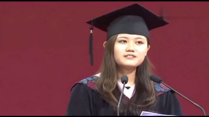 北大学生毕业演讲:精彩而又深刻,真不愧是北大哲学系的学霸!