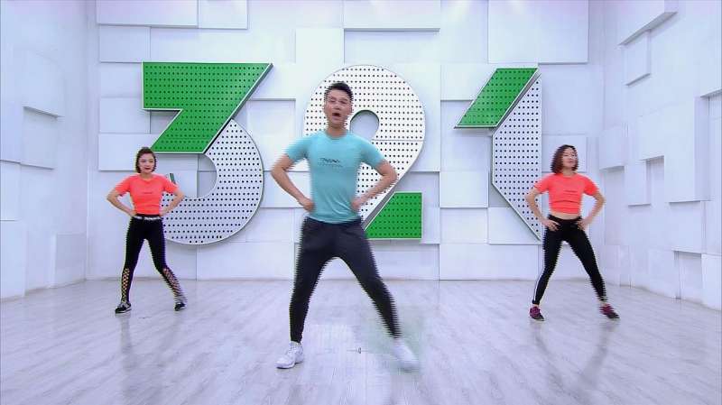 跟着我们动起来,甩脂大作战!轻松甩掉大肚腩!