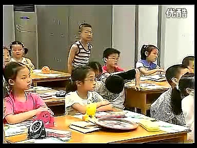 《认识钟表》_西师版_唐琴_小学二年级数学上册优质课示范观摩视频