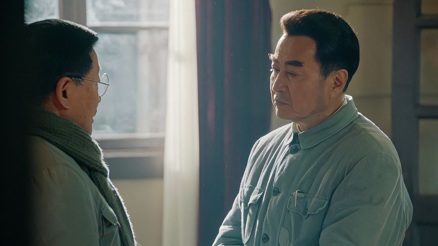 影视:小伙子违反保密条例,遭李克农批评教育,下秒有好戏看了