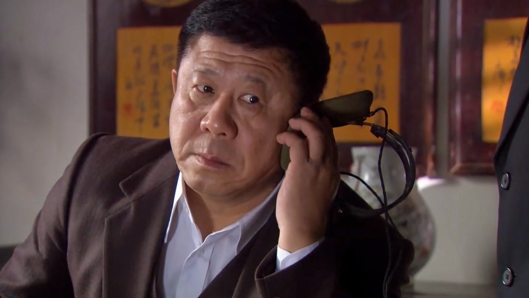 保密局站长究竟有多猛,竟能随身携带监听设备!