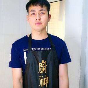 会做饭的憨憨 