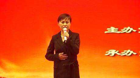 家风家教家访演讲 家长2号