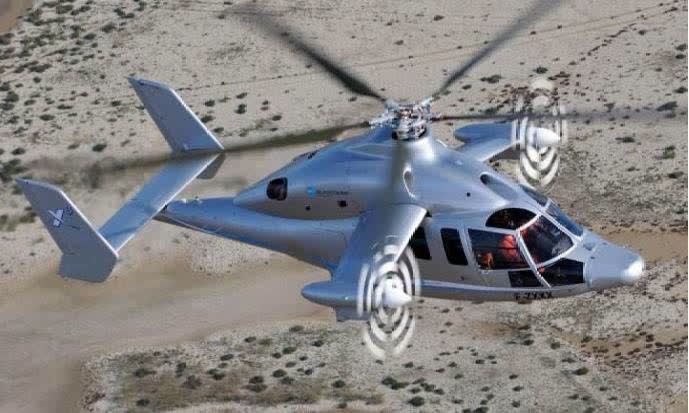 有着3个螺旋桨的直升机,X3直升机,据说飞得比固定翼飞机还快