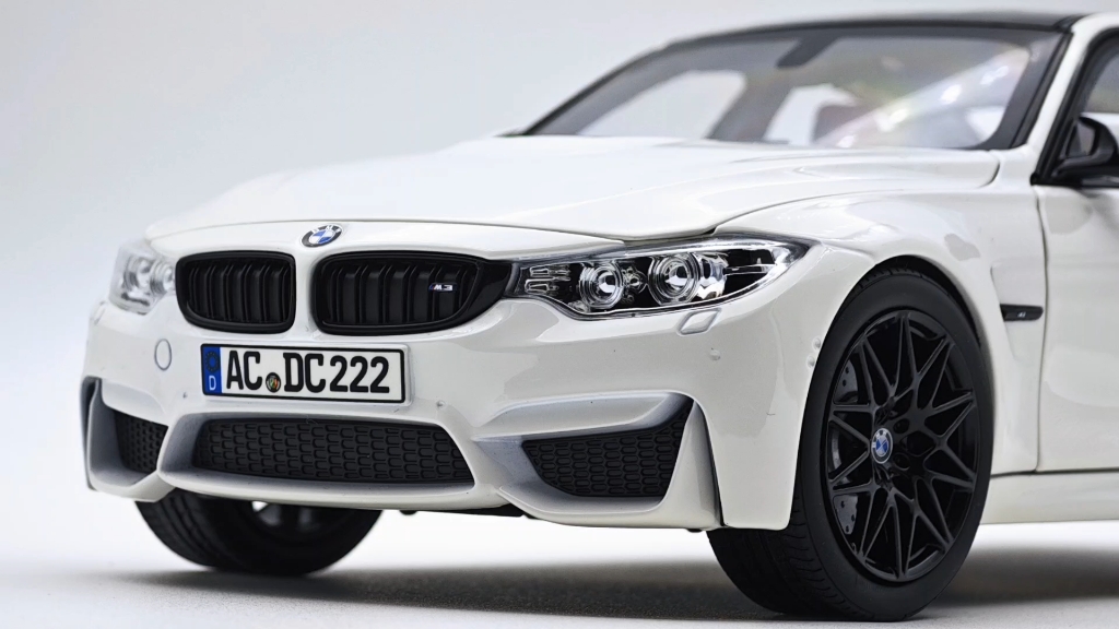 norev 宝马m3 模型