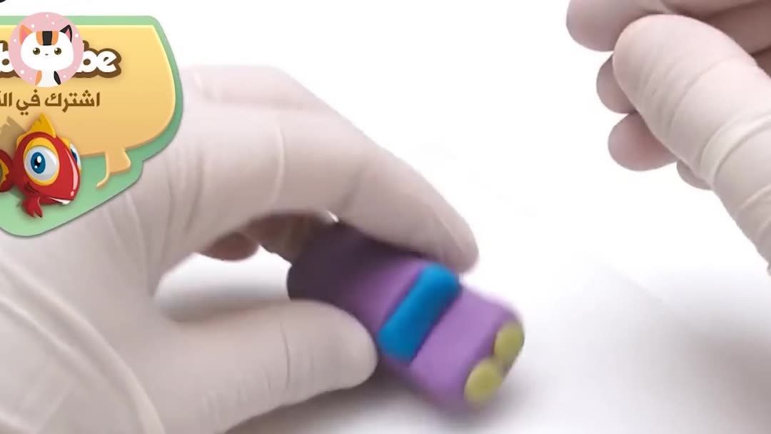 用橡皮泥做卡通小汽车