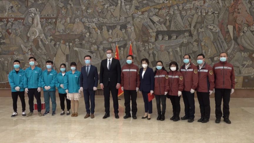 现场!塞尔维亚总统见中国援塞抗疫专家组:向中国医生表示感谢