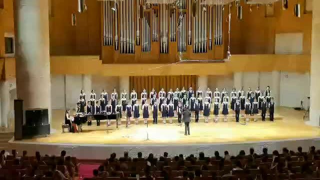这个绝对有共鸣!《歌声与微笑》#音乐会 #童声合唱