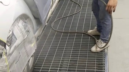 精诚喷漆烤漆房喷漆视频