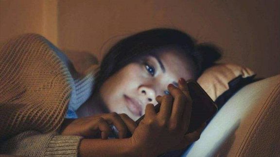 这4个时间段一定不能玩手机,不是迷信,不然会对身体造成影响