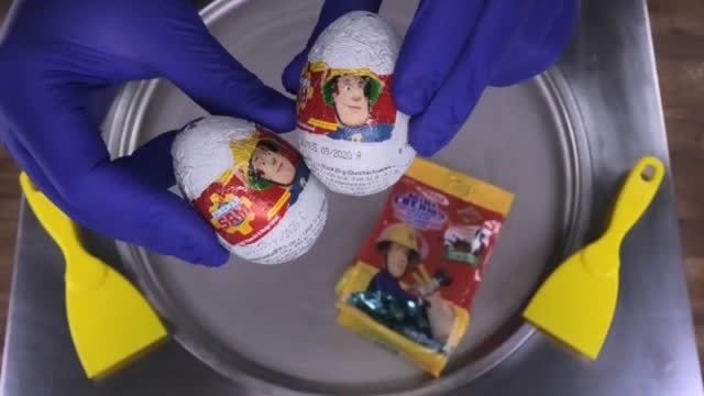 印着消防员山姆图案的巧克力你吃过吗?把它做成炒酸奶