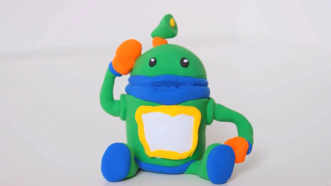 趣味彩泥制作绿色机器人