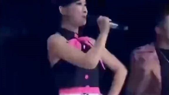 经典歌曲竟被凤凰传奇翻唱的如此好听,动感十足!都变成了嗨歌,