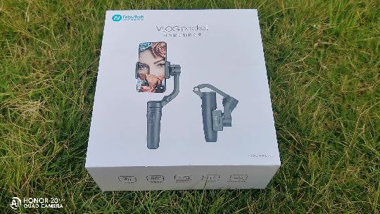 双十一入手了飞宇VLOGpocket稳定器感觉效果不是很好