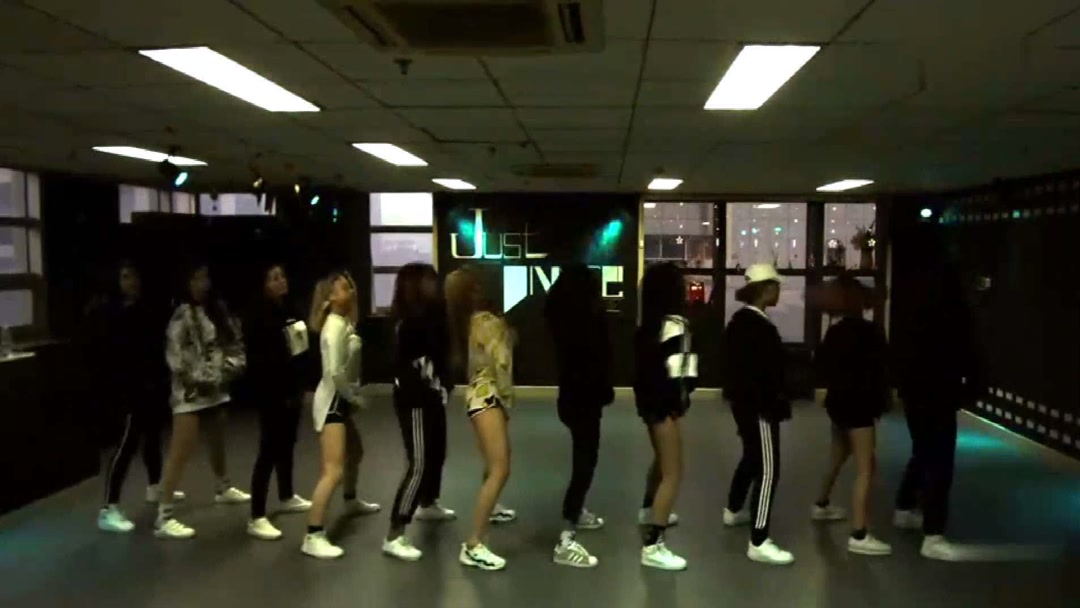 简单易学舞蹈教程《Lip Hip》翻跳, 2019最火抖音舞蹈