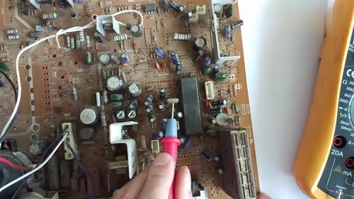 实用的电子小制作,手把手教你做一个晶振好坏的检测电路