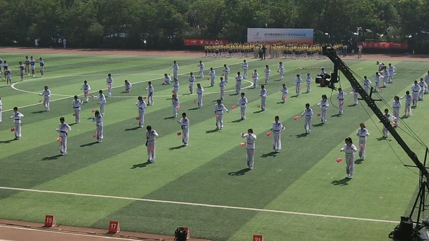西安市高新区中小学运动会开幕式片段