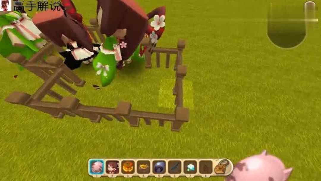 迷你世界花小楼是绿色衣服好看,还是黑色衣服好看