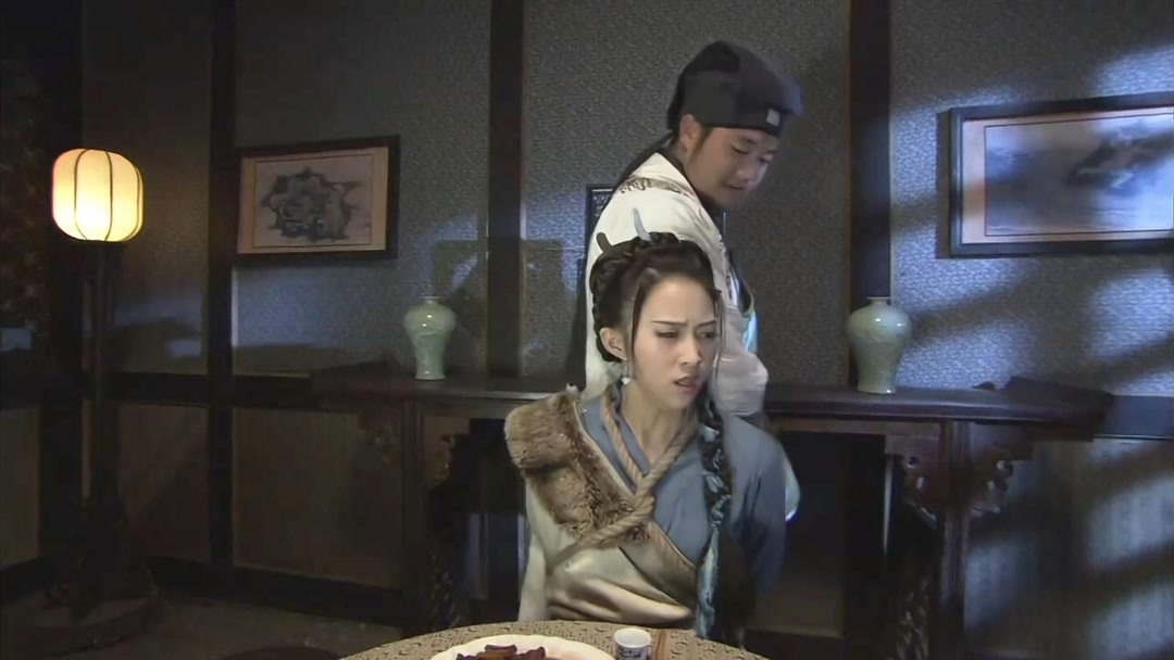 一切都在按计划进行,玉莲被救出,还好一切顺利!