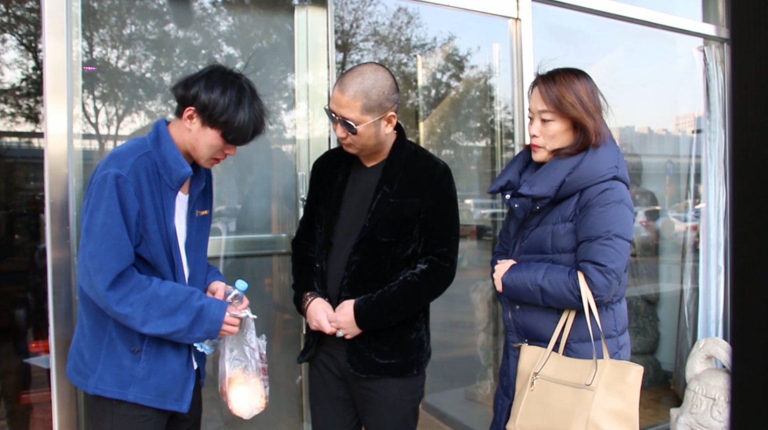 连乞丐都讲诚信,你比乞丐生活还不如意吗?不讲诚信的人难成大业