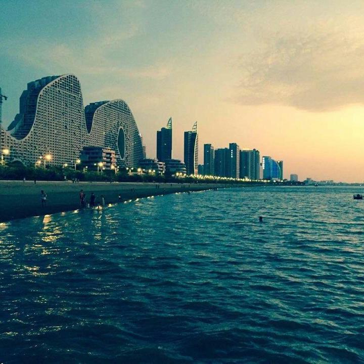 牵手不求荣华富贵 