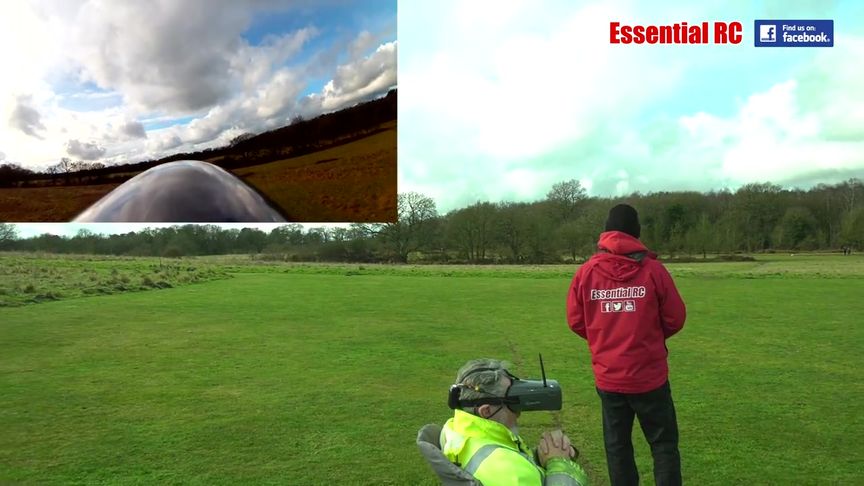 告诉我你也想干这件事,第一人称视角飞固定翼涵道航模,很逼真