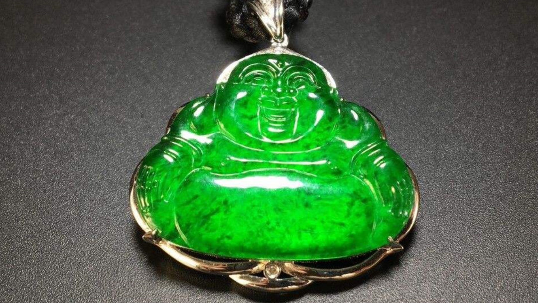 帝王绿翡翠的功效,怎么看翡翠镯子的真假