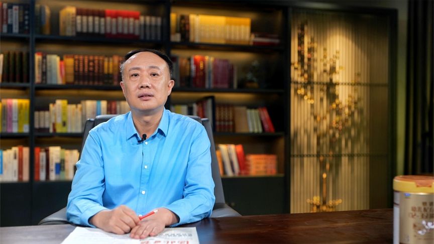值班老总读报丨网上政务公开 群众在哪政务信息就要到哪