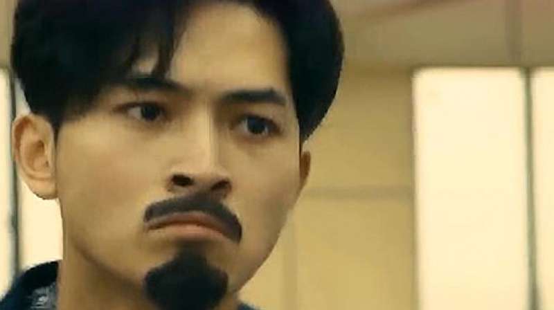 两小伙模仿电影桥段,这样认真投入的模仿,感觉比原版还有味道