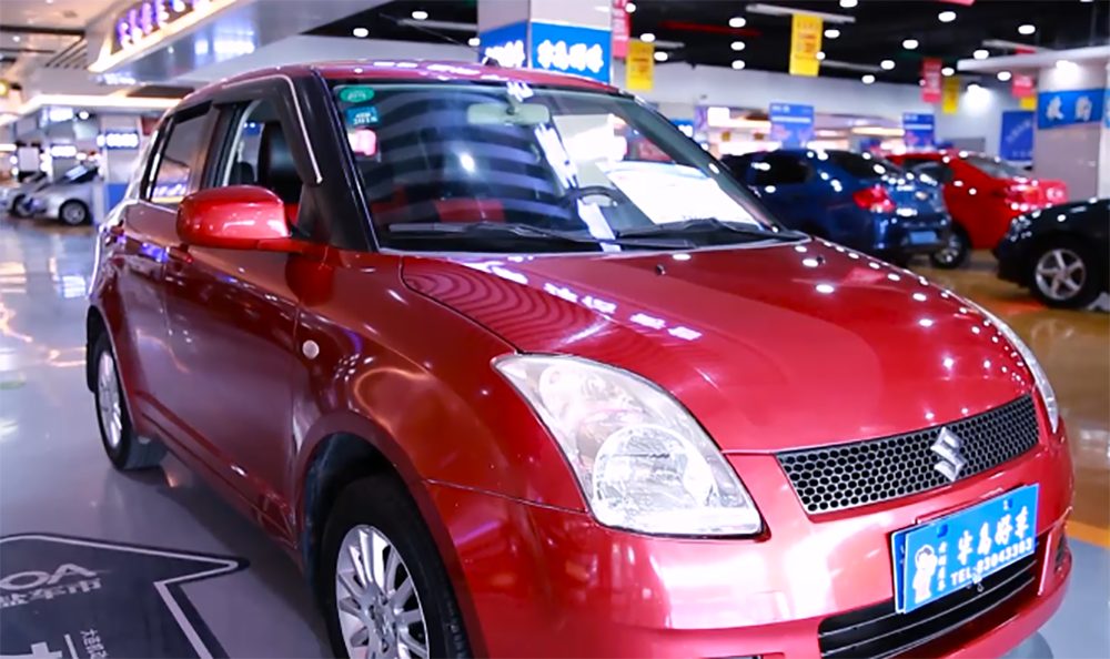 3万左右的两厢小车,真皮座椅电动门窗,家用代步最合适