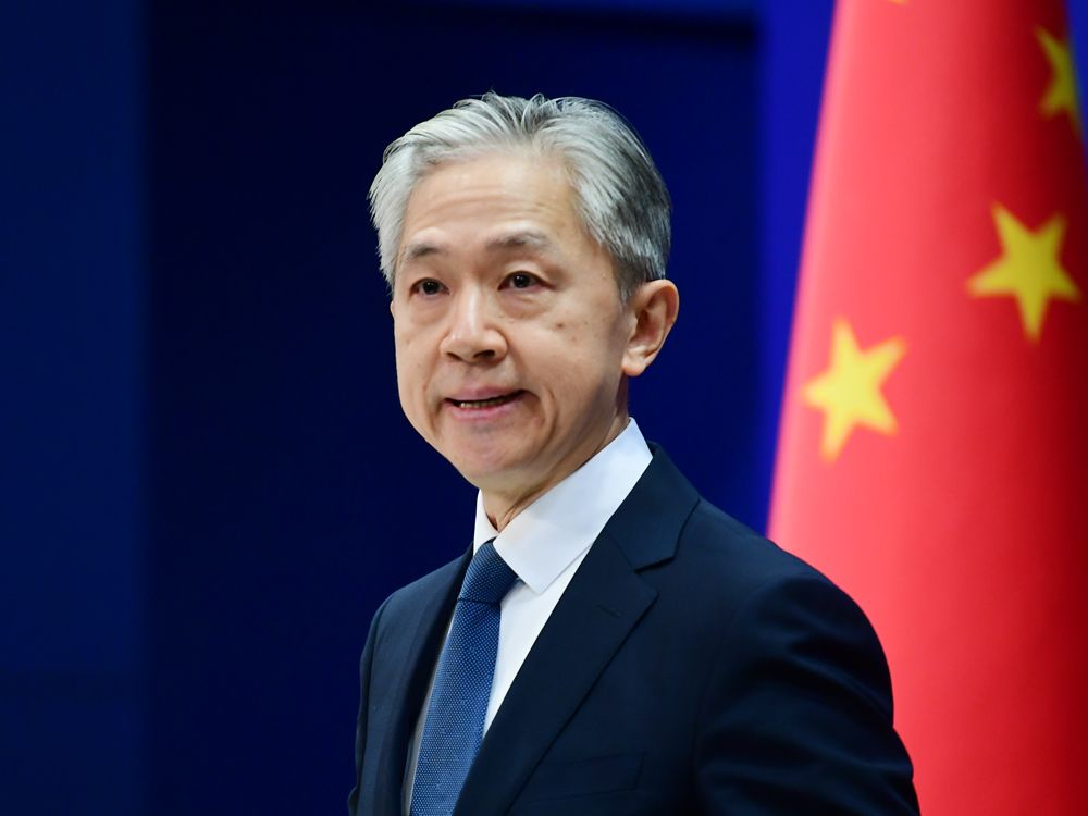 新征程上我们将以习近平外交思想为指导,推动世界走向和平、安全、...