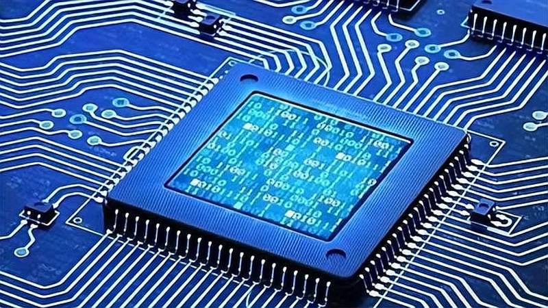 中国芯片取得新突破,西安邮电功不可没,外媒质疑:美封锁是谁?
