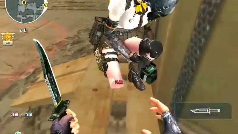 穿越火线:秒卡进箱子里瞬间偷包,对面守在包前都蒙了!