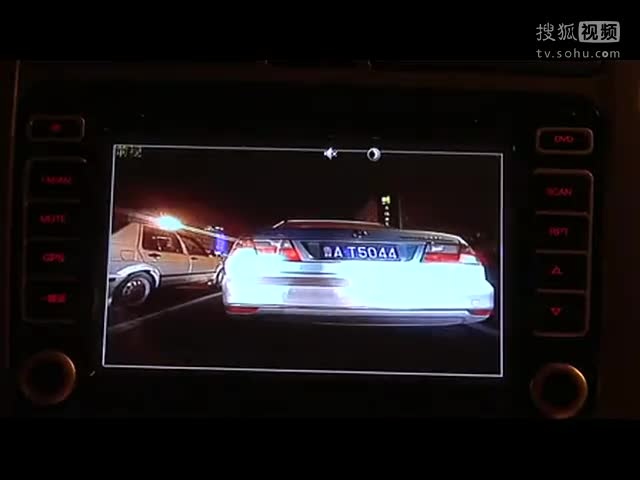 途观360全景行车记录仪 夜间导航切换超清效果