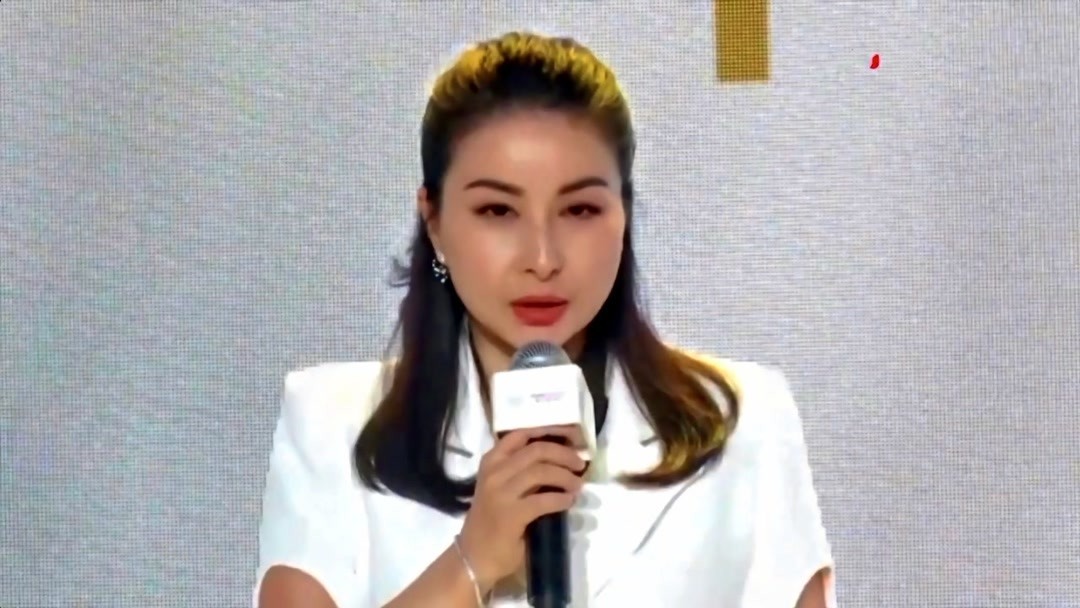 霍启刚谈郭晶晶:感谢她把三个孩子照顾都很好