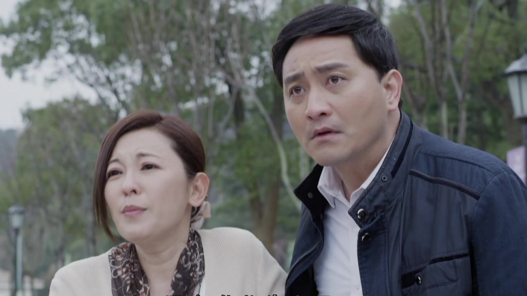 《拥抱幸福》红樱拼命奔跑就为阻止仲聆结婚