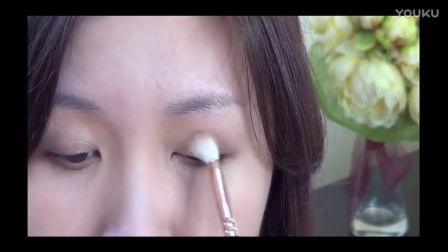 简单日常外出妆+泡泡眼眼妆画法3,隔离霜的正确使用方法