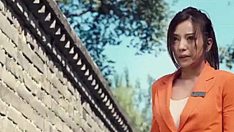 房产中介为了完成销售任务,拼老命了!