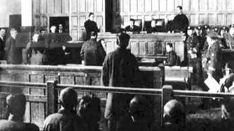 官员贪污救济粮被检举,法院审理案件为何避重就轻?