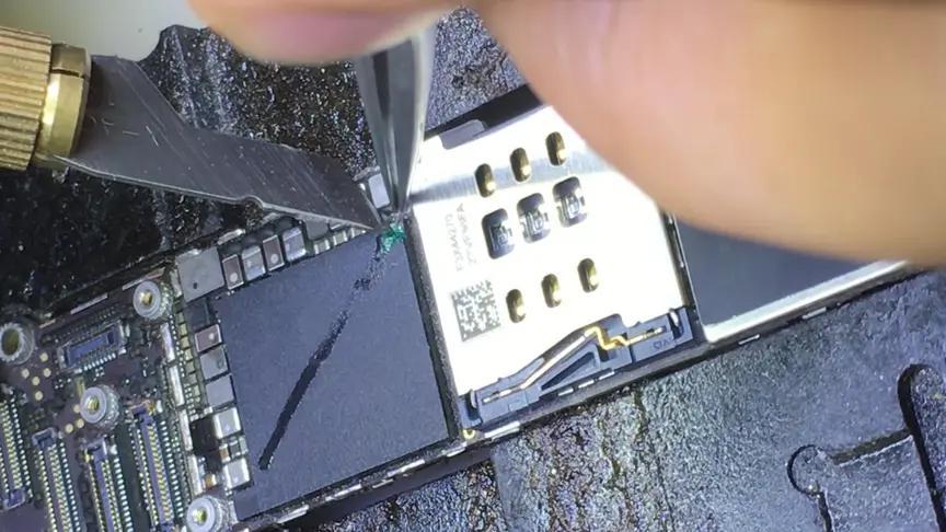 iPhone6Plus白苹果重启故障,免拆CPU飞线做开颅手术完美修复