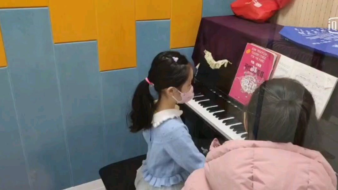 师生互动中,专注,愉快!