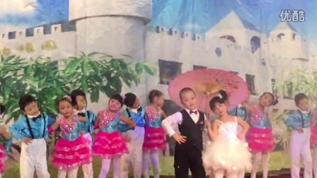 球球幼儿园表演 小雨伞