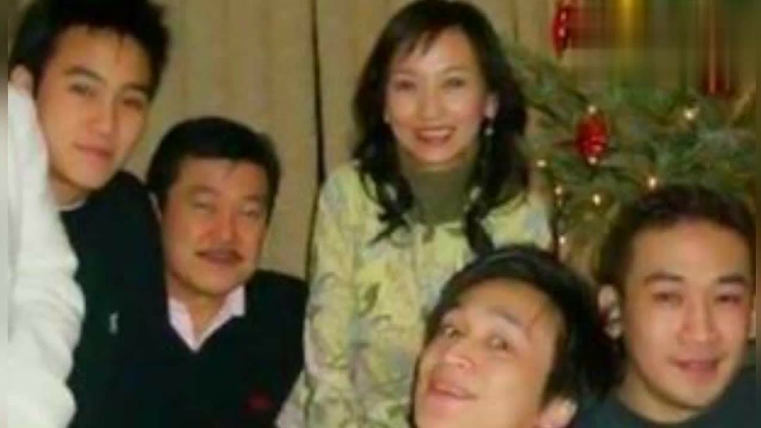 4段情3个儿子2个爸,同一个妈命运却大不同