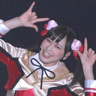 石井妮可 