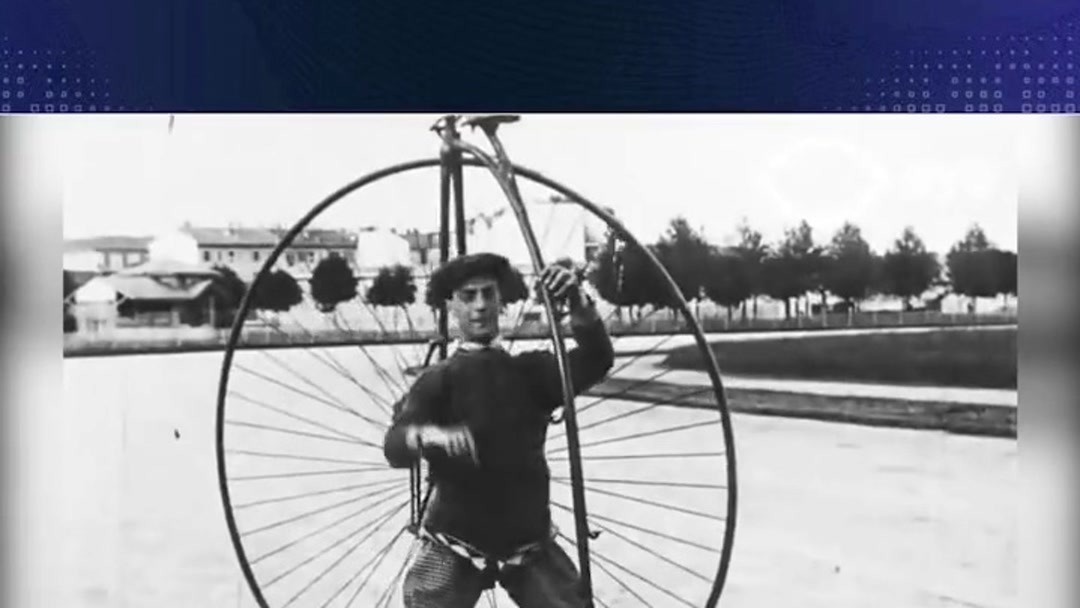 ...了最早的自行车,而世界上第一批真正实用型的自行车出现于19世纪初